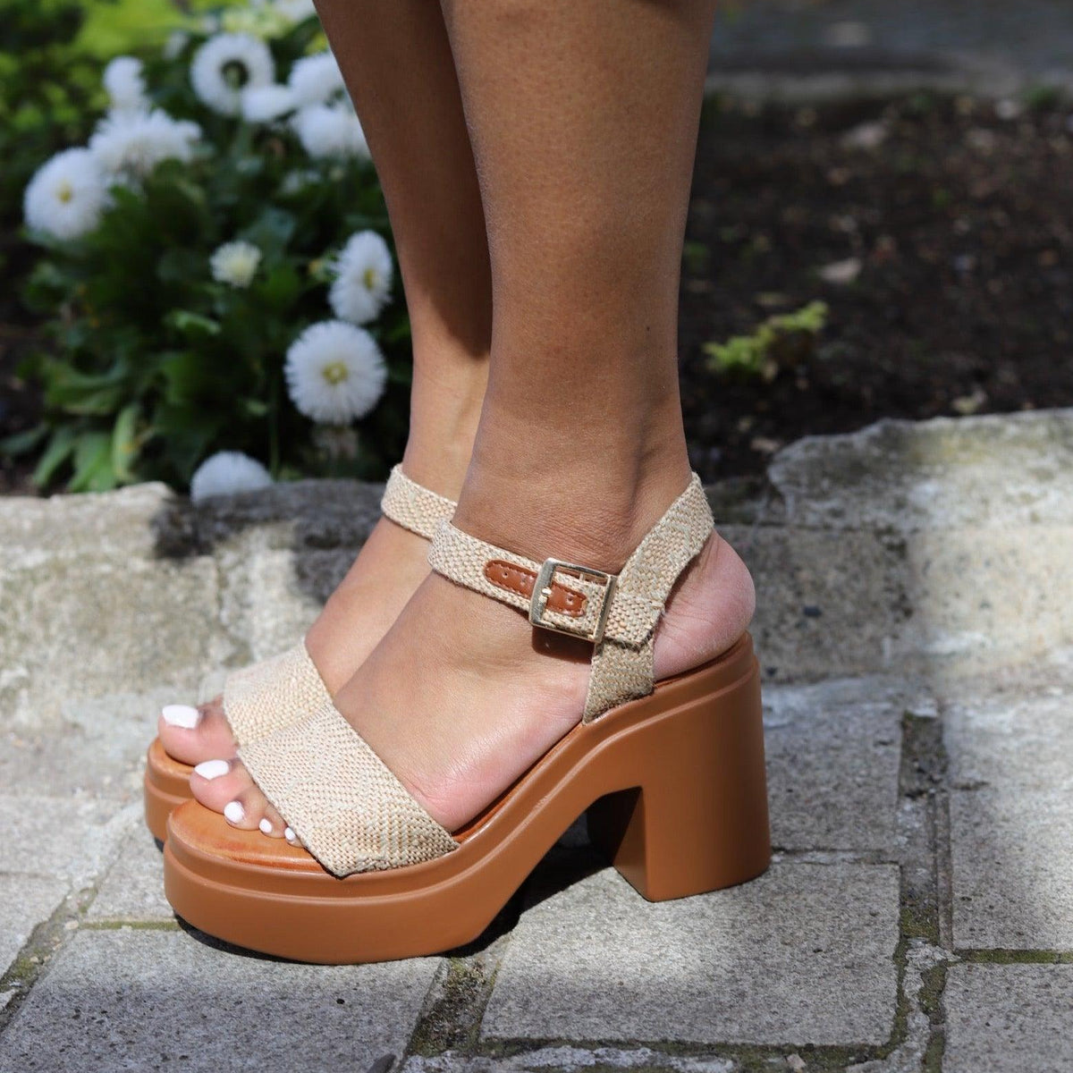 Sandales à Talon Carré Élégance Liège – beautifulshop